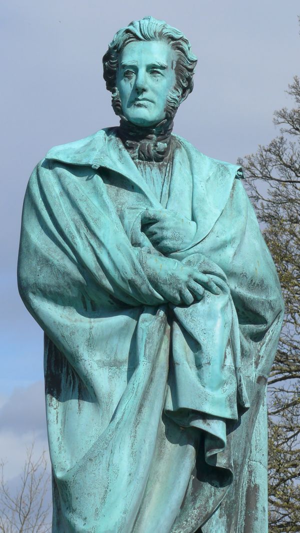 Statue of Onesiphorus Tyndall Bruce - Falkland Historic Buildings