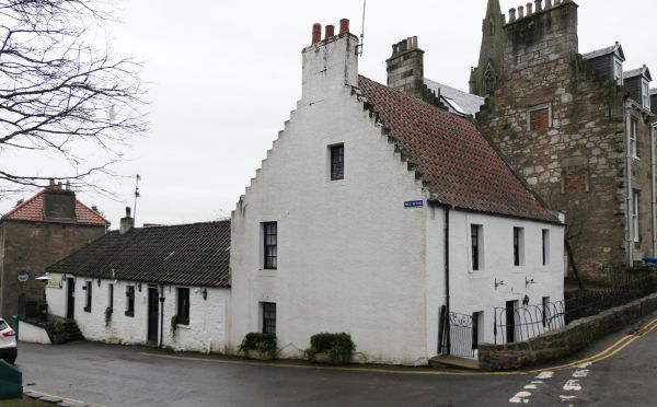 Stag House and Stag Inn - Falkland Historic Buildings